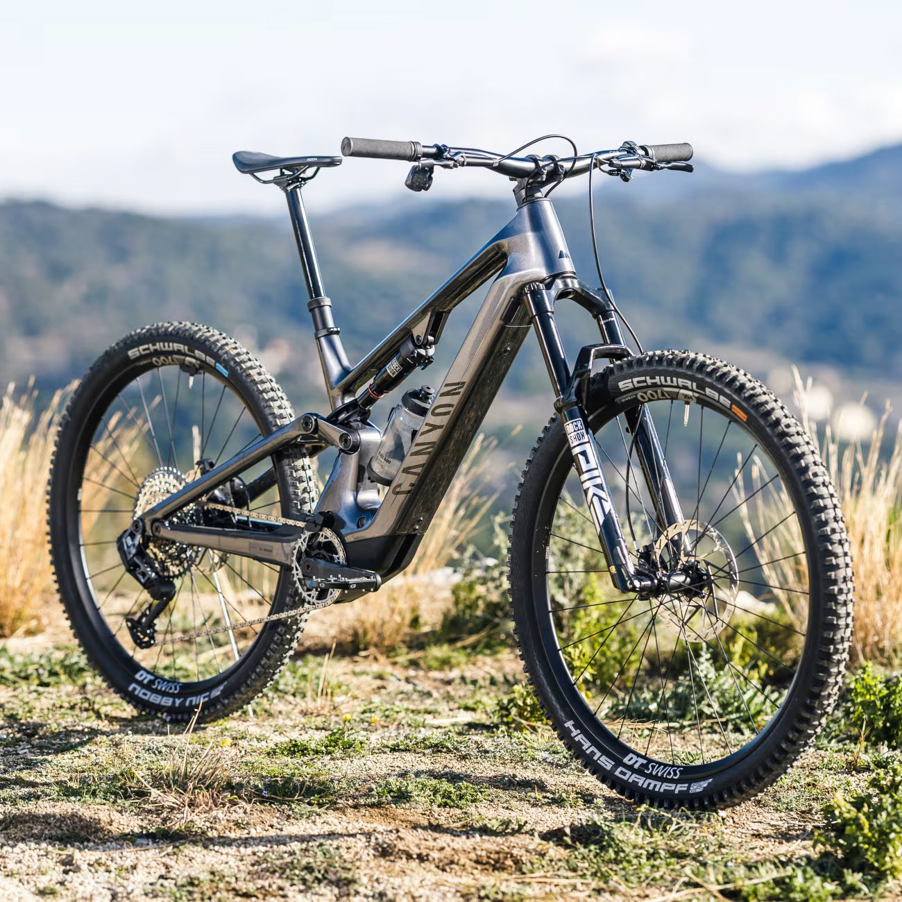 Canyon Neuron CF9 E-MTB – Competiown